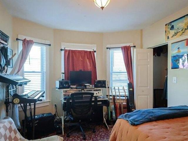 house with 9 bedroom, Boston MA ES103162569
