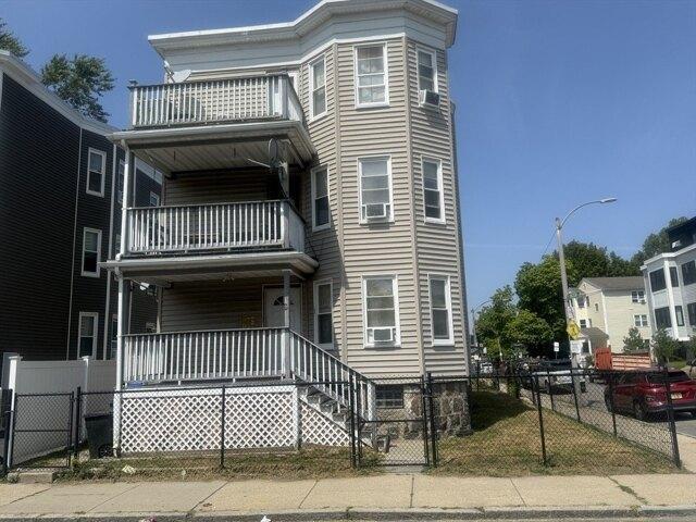 house with 9 bedroom, Boston MA ES104808809