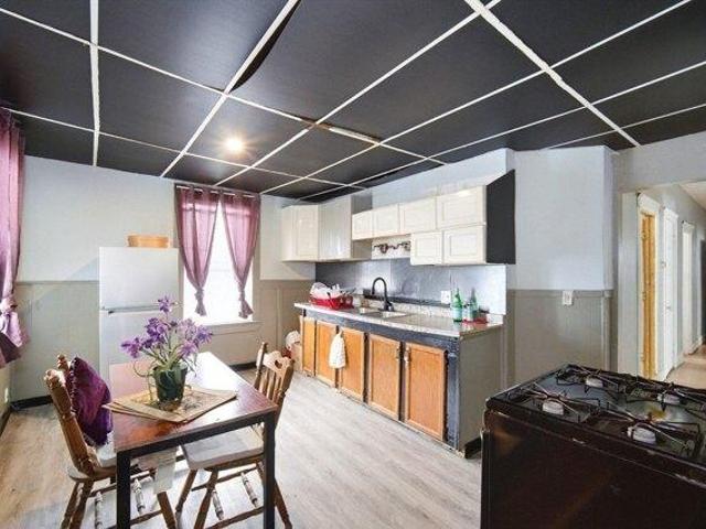 house with 9 bedroom, Boston MA ES104830965