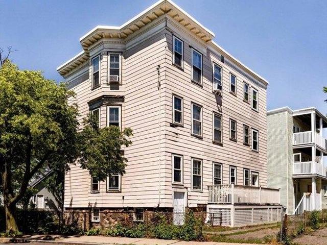house with 9 bedroom, Boston MA ES104905111