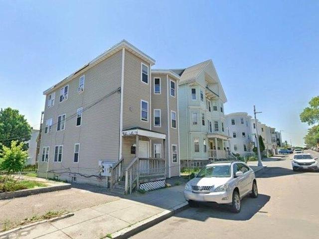 house with 9 bedroom, Boston MA ES105590510