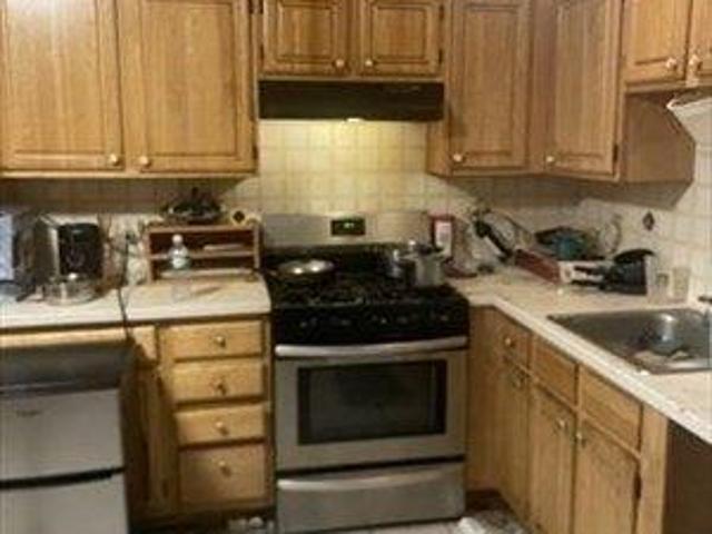 house with 9 bedroom, Boston MA ES105095704