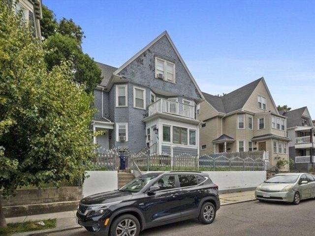 house with 9 bedroom, Boston MA ES105176261