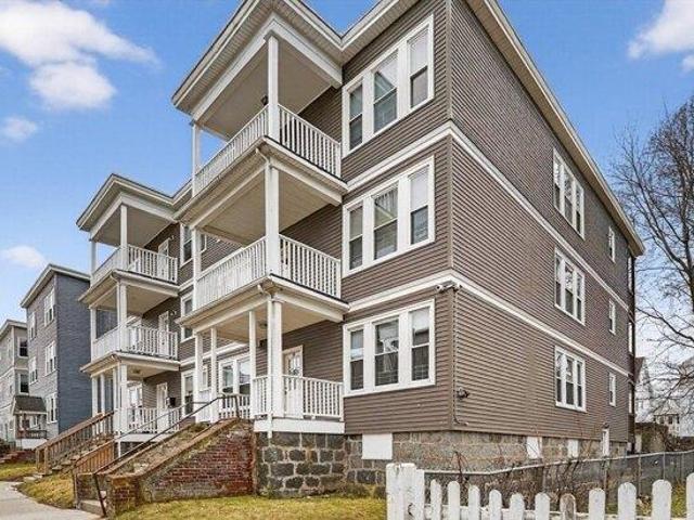 house with 9 bedroom, Boston MA ES105277104
