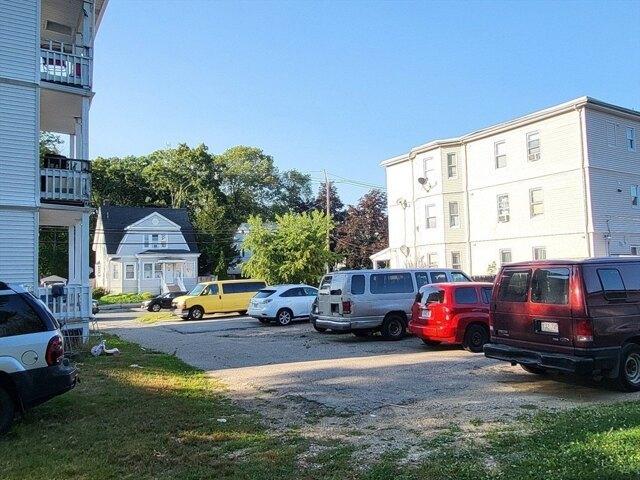 house with 9 bedroom, Brockton MA ES105113612