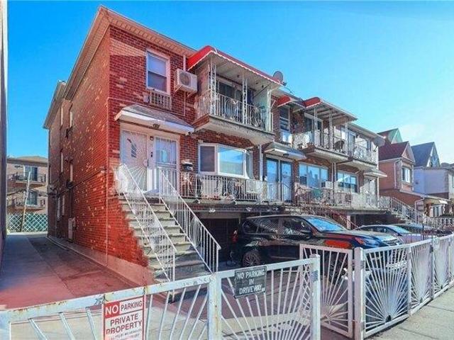 house with 9 bedroom, Brooklyn NY ES103621874
