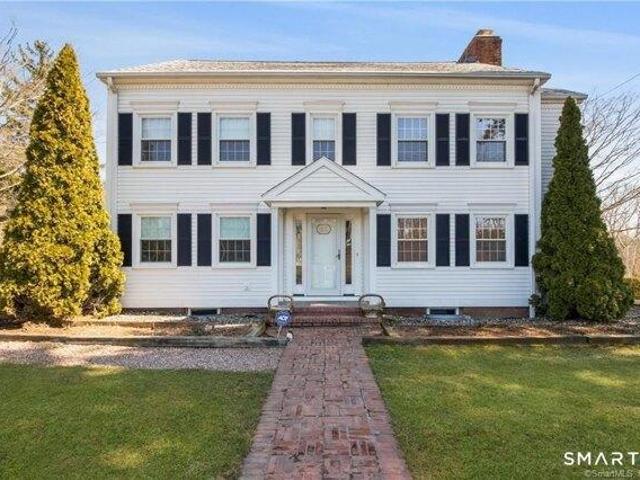 house with 9 bedroom, Branford CT DLS102442808