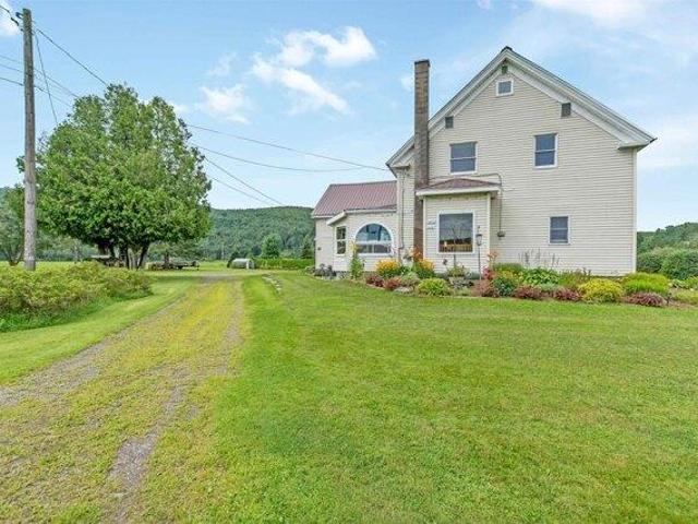 house with 9 bedroom, Canaan VT ES105116680