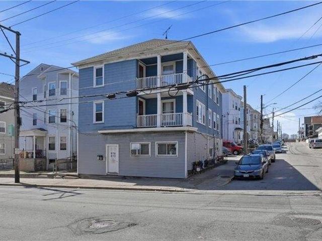 house with 9 bedroom, Central Falls RI ES103037637