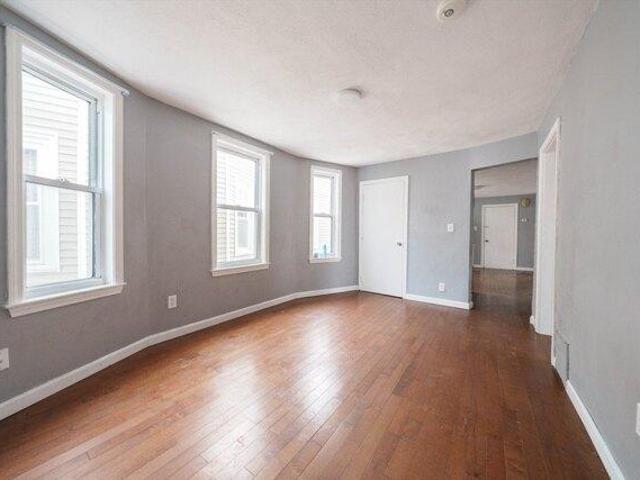 house with 9 bedroom, Chelsea MA DS102708597