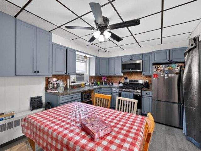 house with 9 bedroom, Clifton NJ ES105124191