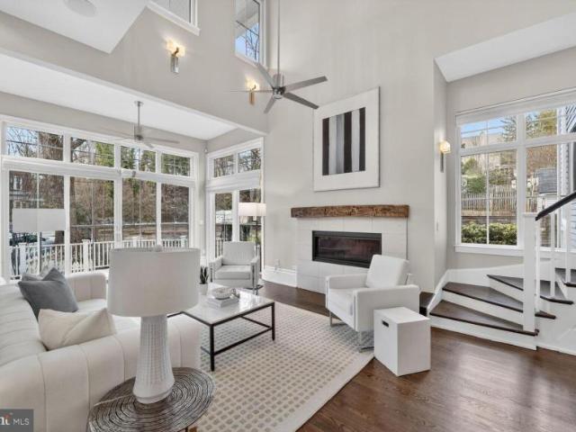 house with 9 bedroom, DC DC DLS101883327