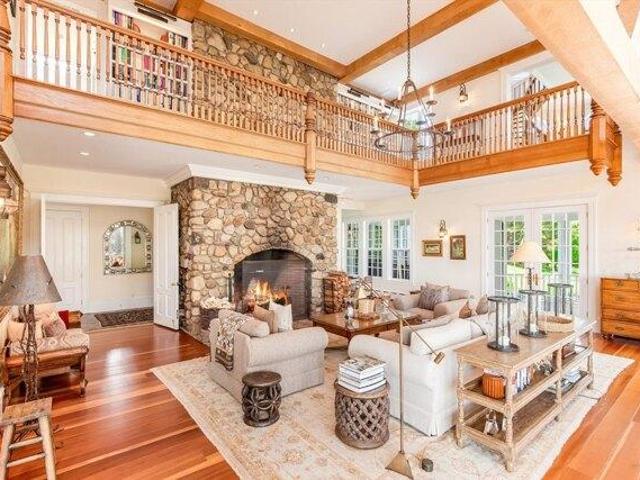 house with 9 bedroom, Duxbury MA ES104114387