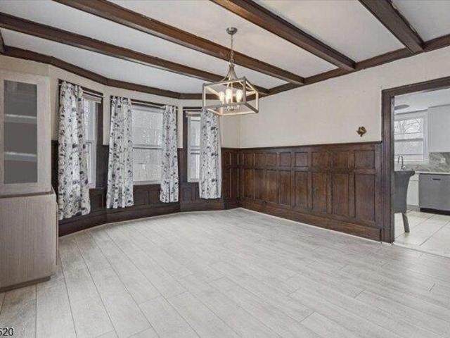 house with 9 bedroom, East Orange NJ ES105126900