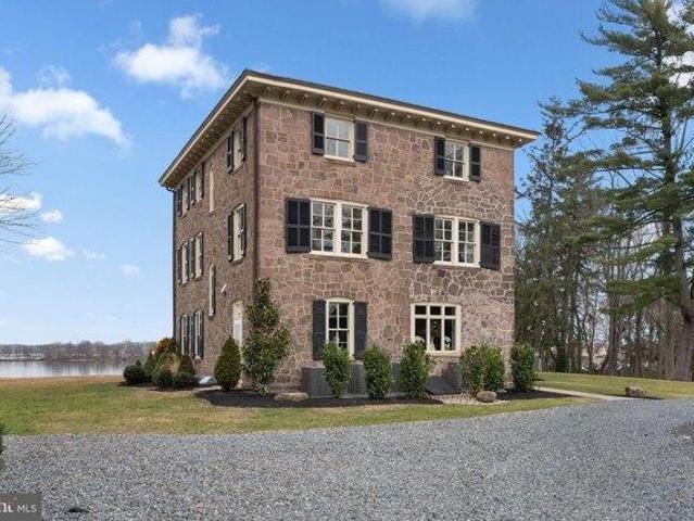 house with 9 bedroom, Edgewater Park NJ ES103625869