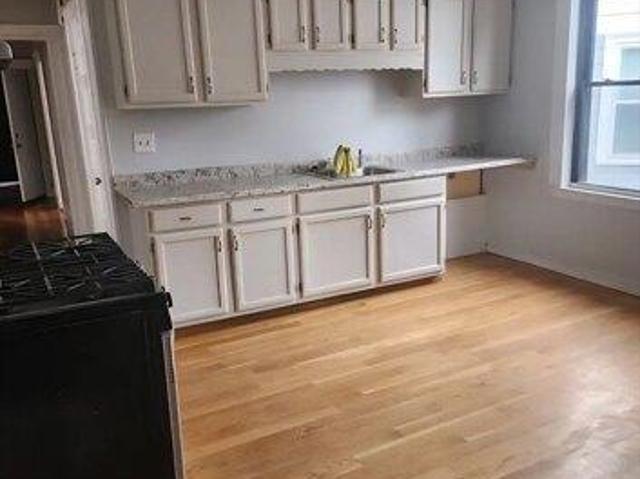 house with 9 bedroom, Everett MA DS102443933