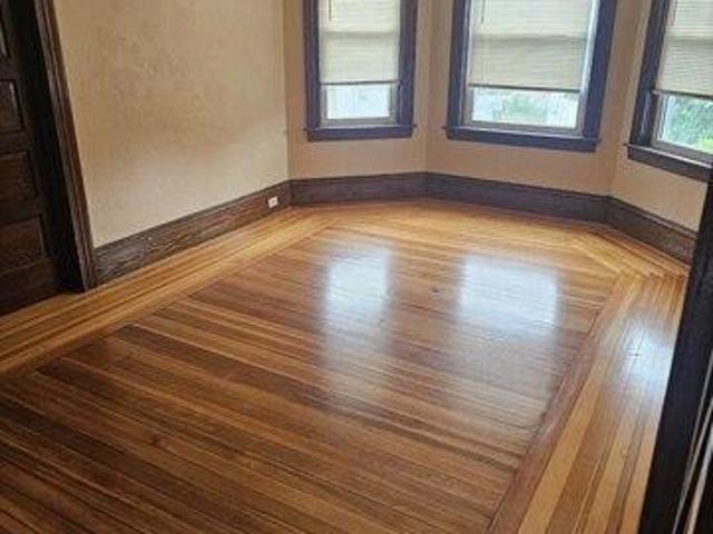 house with 9 bedroom, Fall River MA ES105093985