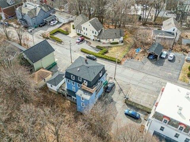 house with 9 bedroom, Fitchburg MA DLS102923022