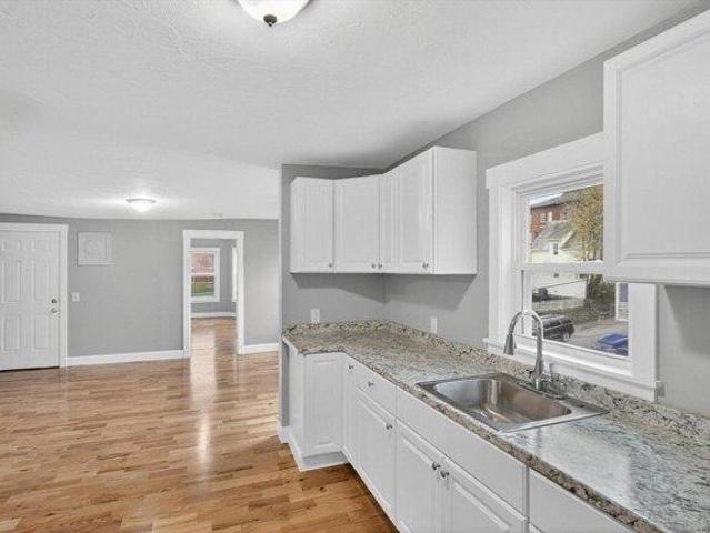 house with 9 bedroom, Fitchburg MA ES103189112