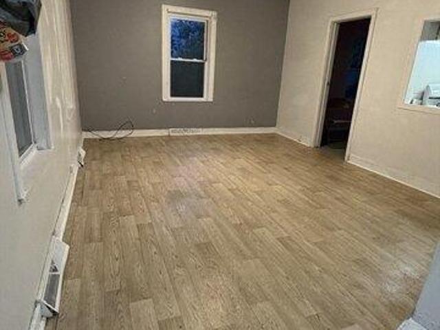 house with 9 bedroom, Foxboro MA ES105060781