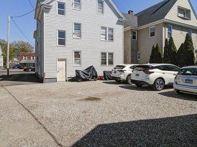 house with 9 bedroom, Hamden CT ES104810167