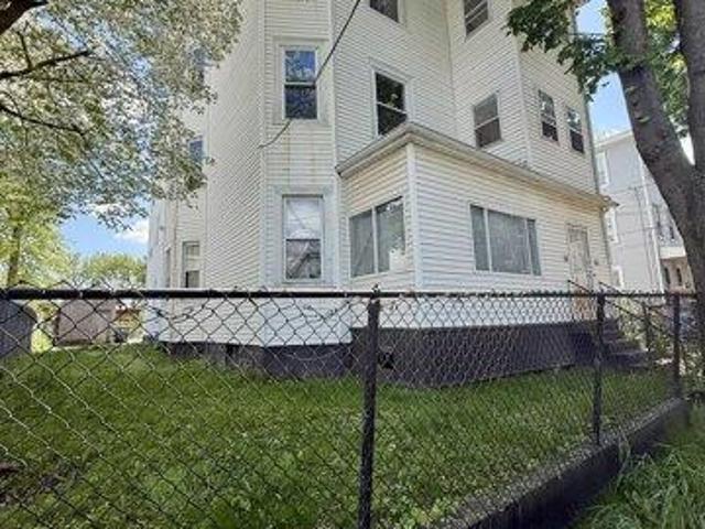 house with 9 bedroom, Hartford CT ES103189911