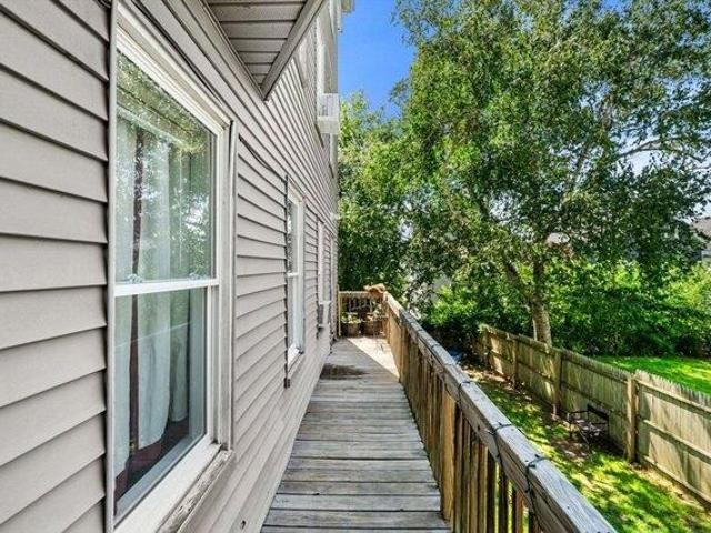 house with 9 bedroom, Haverhill MA ES104808757