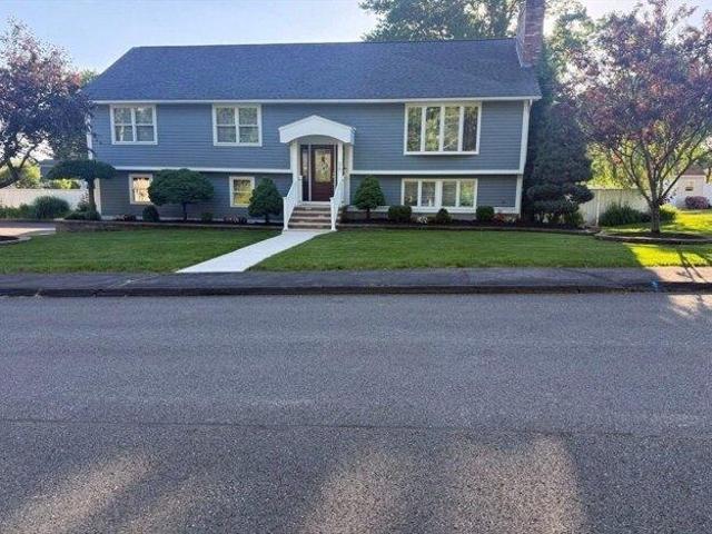 house with 9 bedroom, Hudson MA DS104265536