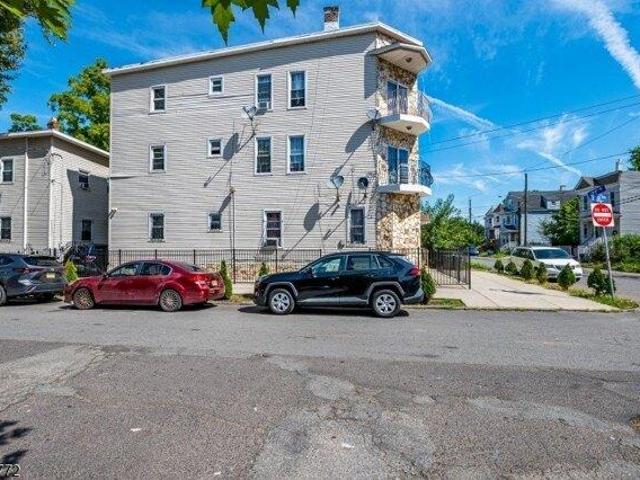 house with 9 bedroom, Irvington NJ DS102563863