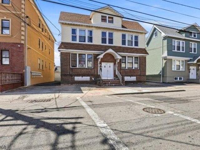 house with 9 bedroom, Irvington NJ DS102564089
