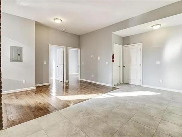 house with 9 bedroom, Jersey City NJ ES103620171