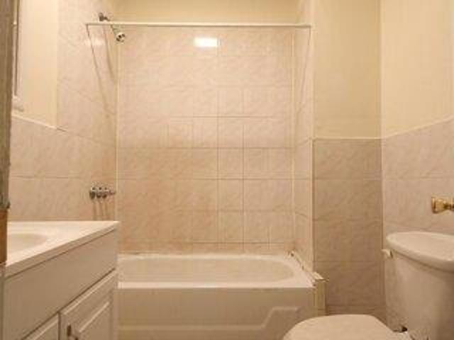 house with 9 bedroom, Jersey City NJ ES104190635