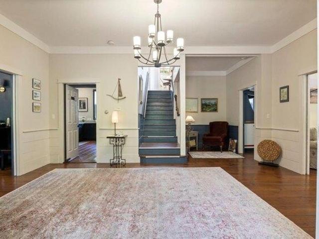 house with 9 bedroom, Kennebunk ME ES103887586