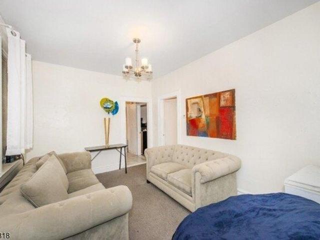 house with 9 bedroom, Kearny NJ DS102027086