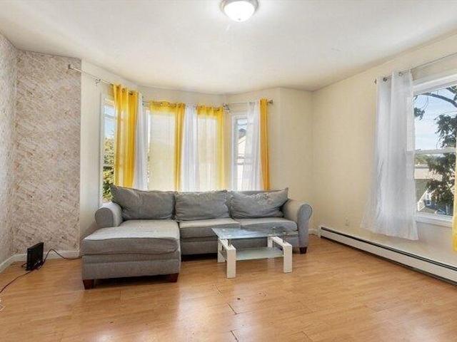 house with 9 bedroom, Lawrence MA DS103186125