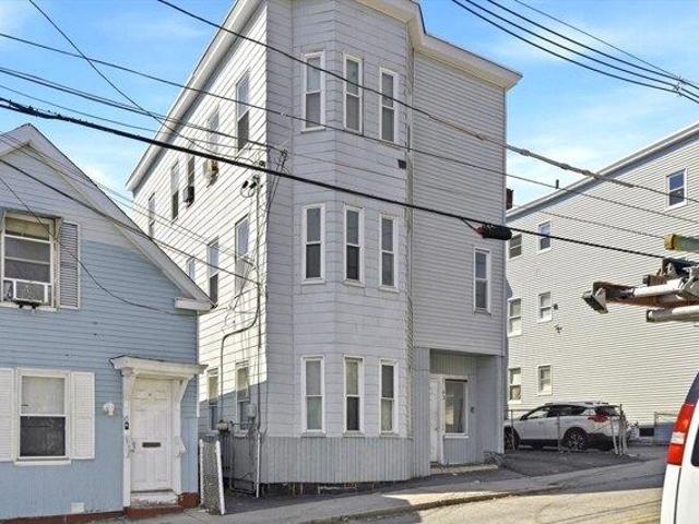 house with 9 bedroom, Lowell MA ES103624489