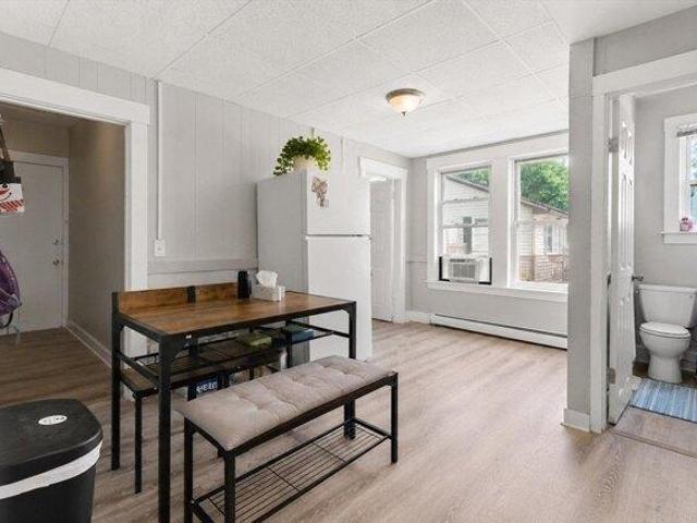 house with 9 bedroom, Lowell MA ES104512772