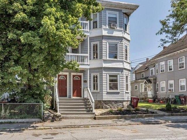 house with 9 bedroom, Lowell MA ES105143118