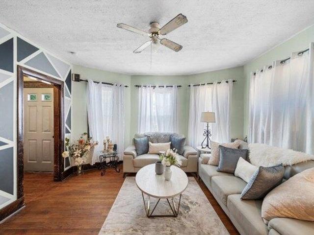 house with 9 bedroom, Lynn MA ES104853148