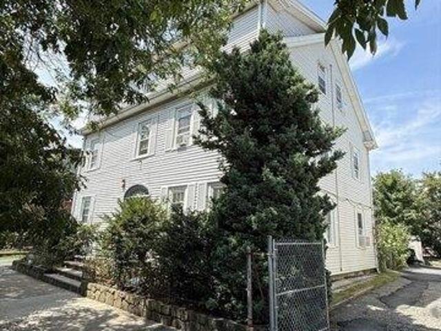 house with 9 bedroom, Lynn MA ES105113028