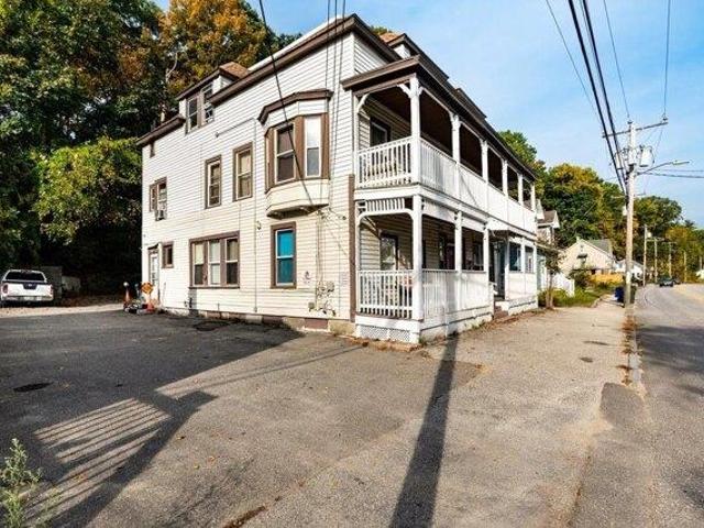 house with 9 bedroom, Manchester NH ES104853083