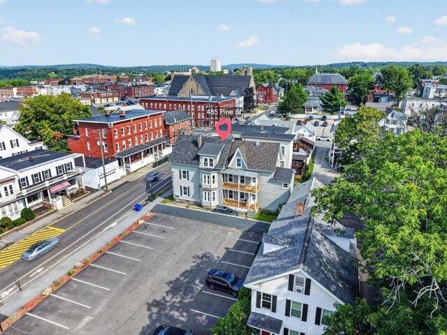 house with 9 bedroom, Manchester NH ES105141265
