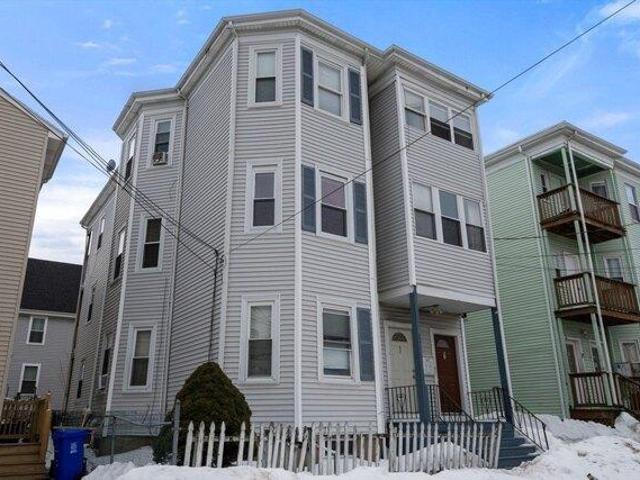 house with 9 bedroom, Malden MA DLS103017528
