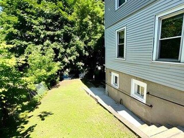 house with 9 bedroom, Meriden CT DS103073226