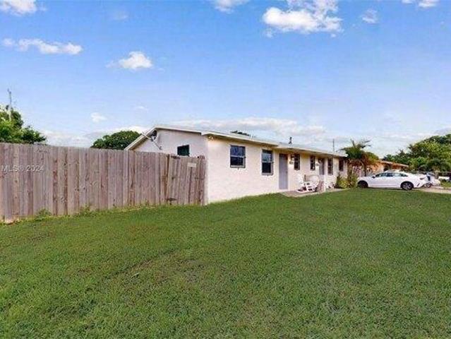 house with 9 bedroom, Miami FL ES88243097