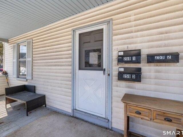 house with 9 bedroom, Middletown CT DS102442972