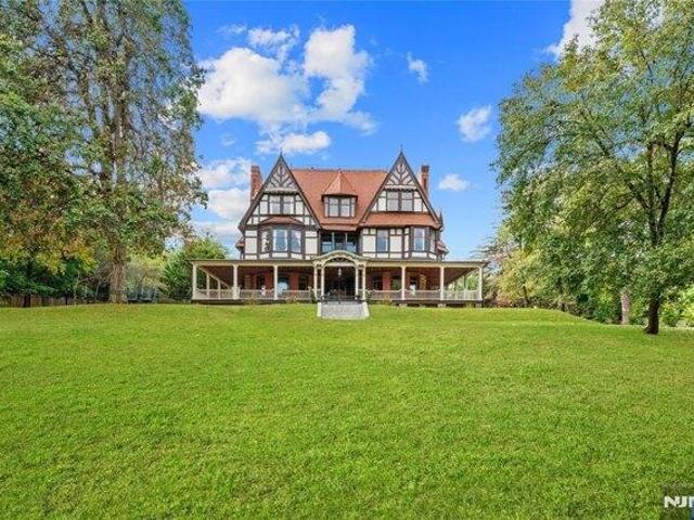 house with 9 bedroom, Montclair NJ DS104408899