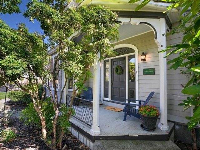 house with 9 bedroom, New Bedford MA DS104149654