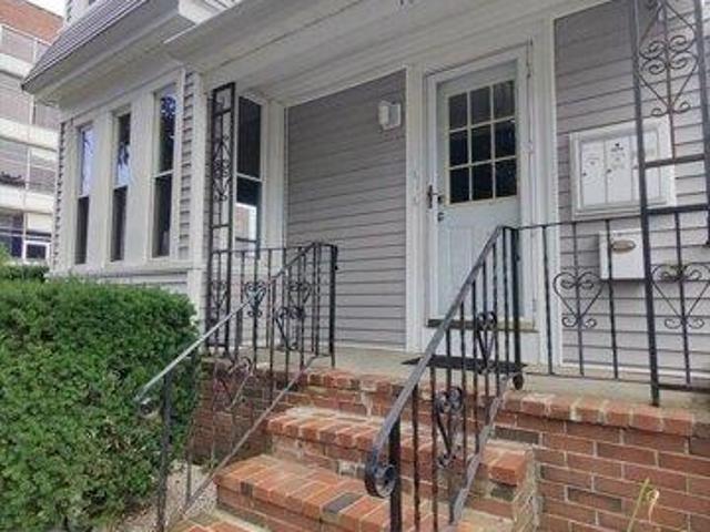 house with 9 bedroom, New Bedford MA DS104351753