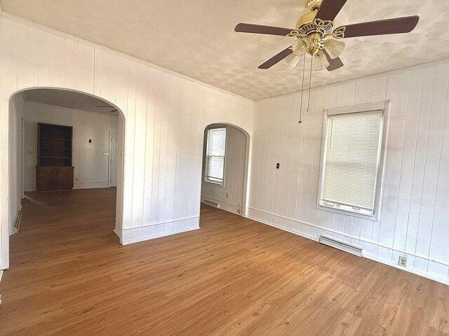 house with 9 bedroom, New Bedford MA ES104834941